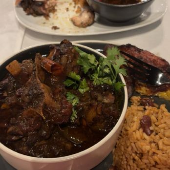 YAH MON - Updated December 2024 - 777 Photos & 861 Reviews - 301 W ...