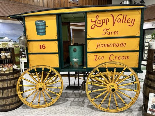 LAPP VALLEY FARM CREAMERY AND CAFE - Updated December 2025 - 33 Photos ...