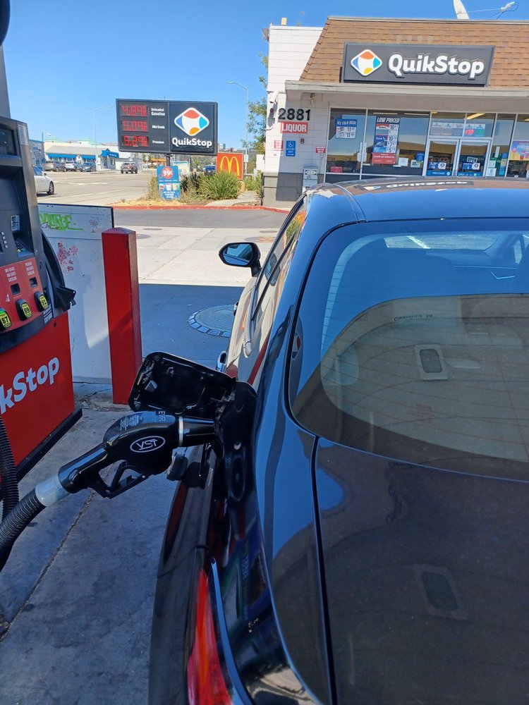 QUIK STOP - Updated January 2025 - 19 Photos & 20 Reviews - 2881 Grove ...