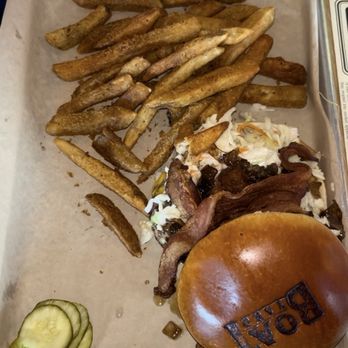 BOATYARD 401 - Updated December 2025 - 52 Photos & 83 Reviews - 401 ...