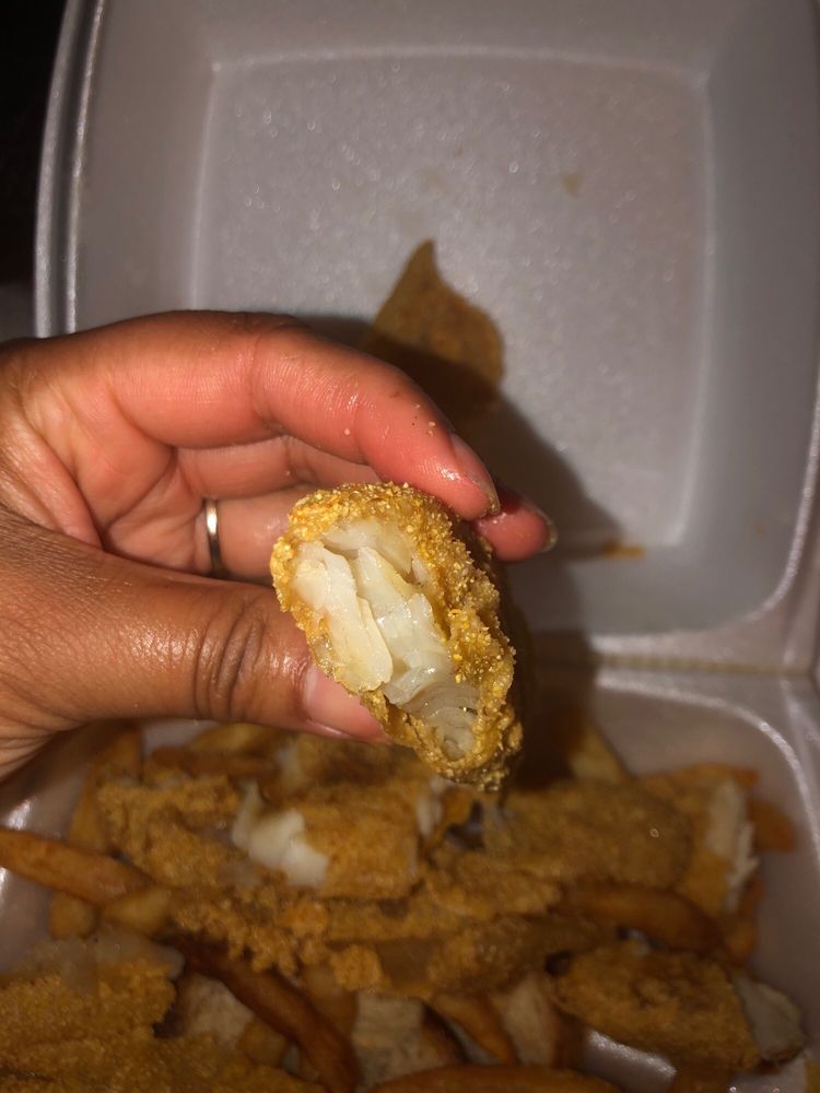 J J FISH AND CHICKEN - 66 Photos & 103 Reviews - Seafood - 8035 ...