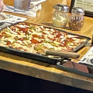 JULIE’S PIZZERIA - Updated July 2025 - 31 Photos & 72 Reviews - 12 E ...