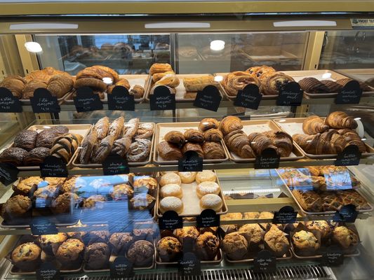 GIO’S BAKERY & CAFE - Updated July 2024 - 31 Photos & 23 Reviews - 711 Foothill Blvd, La Cañada ...