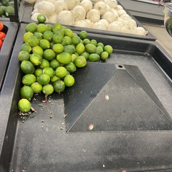 WALMART NEIGHBORHOOD MARKET - Updated December 2025 - 42 Photos & 91 ...