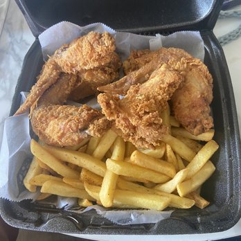 8 FRESH FOOD ASSASSIN RESTAURANT & LOUNGE - Updated December 2025 - 94 ...