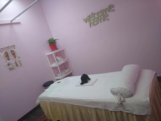 APPLE MASSAGE - Updated December 2025 - 12 Photos - 202 N Mustang Rd ...