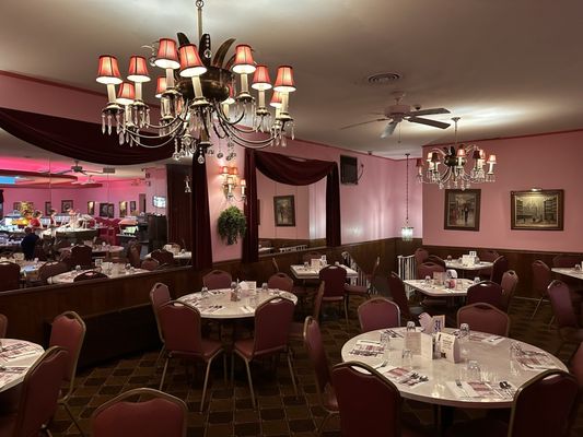 SAWA’S OLD WARSAW RESTAURANT - Updated December 2025 - 191 Photos & 302 ...