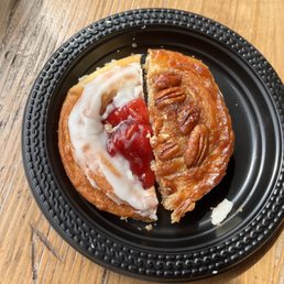 O&H DANISH BAKERY - Updated June 2025 - 96 Photos & 141 Reviews - 4917 ...