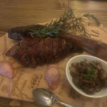 CUTS STEAKHOUSE - Updated July 2025 - 734 Photos & 863 Reviews - 60 ...