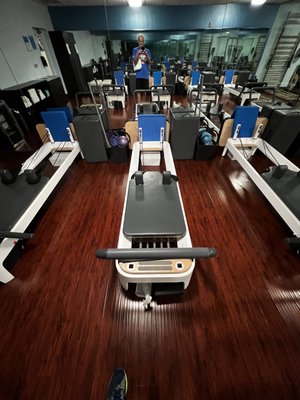 FORMA GYM - Updated May 2025 - 151 Photos & 201 Reviews - 1908 Olympic ...