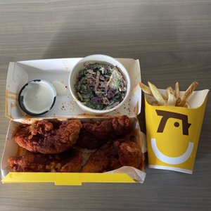 STARBIRD CHICKEN - 242 Photos & 140 Reviews - 429 Pacific Coast Hwy ...