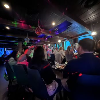 THE WRECK BAR - Updated January 2026 - 546 Photos & 250 Reviews - 1140 ...