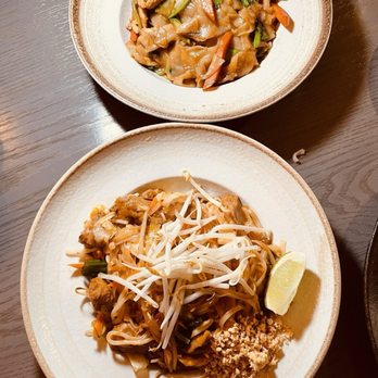 HEY THAI - Updated November 2024 - 410 Photos & 210 Reviews - 127 John ...