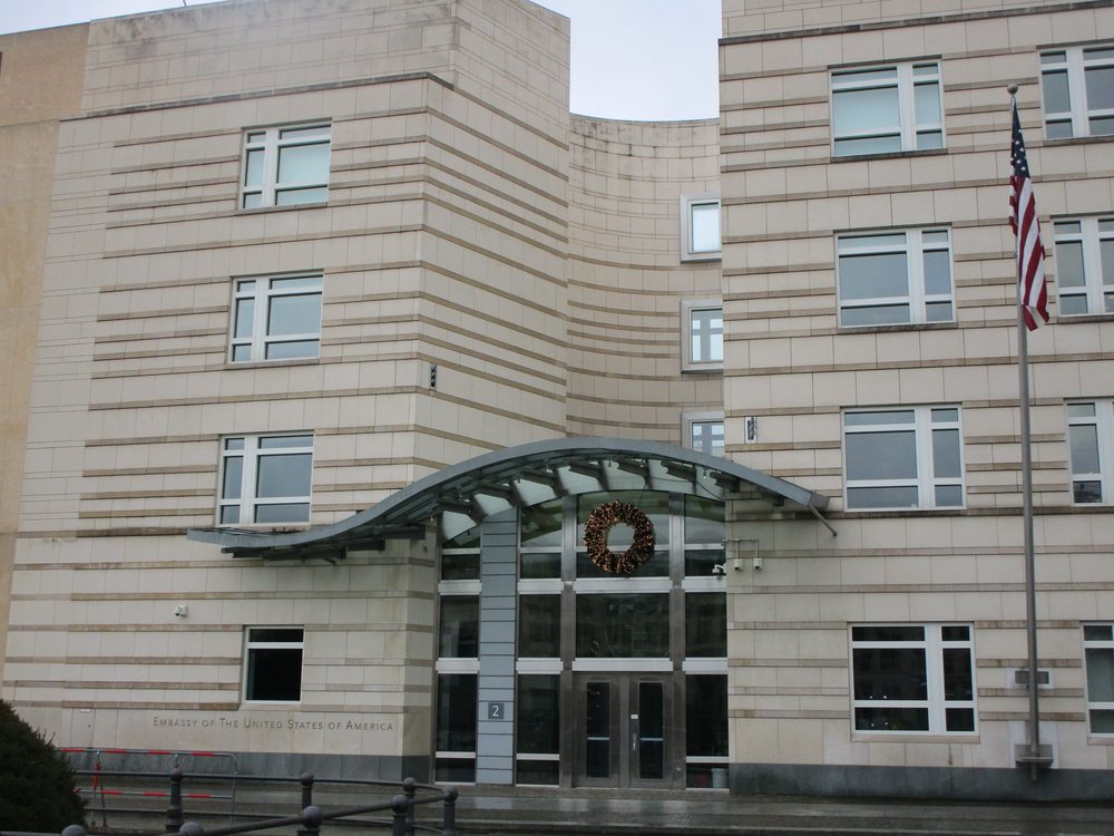 US-BOTSCHAFT - Updated November 2025 - 15 Photos - Clayallee 170 ...