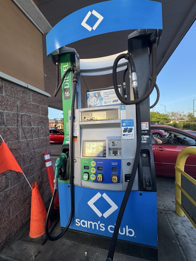 SAM’S CLUB FUEL CENTER - Updated January 2026 - 21 Photos - 4901 Santa ...