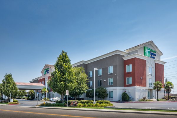 HOLIDAY INN EXPRESS & SUITES MODESTO-SALIDA - 176 Photos & 103 Reviews ...