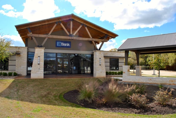 R BANK - Updated October 2025 - 33 Photos & 18 Reviews - 3600 E Palm ...