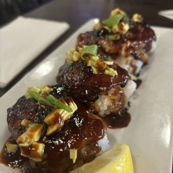 604 CLUBHOUSE - Updated April 2025 - 551 Photos & 327 Reviews - 199 ...