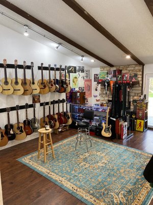 MUSIC CITY GUITARS - Updated May 2025 - 58 Photos - 2203 Farm To Market ...