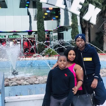 FUNPLEX - 337 Photos & 241 Reviews - 13700 Beechnut St, Houston, Texas ...