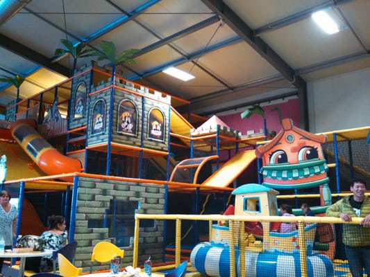 CHIPMUNKS - Updated June 2025 - 4 Maui St, Hamilton, Waikato, New ...