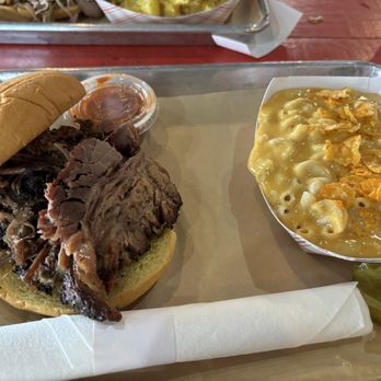 FERRIS WHEELERS BACKYARD AND BBQ - Updated December 2025 - 689 Photos ...