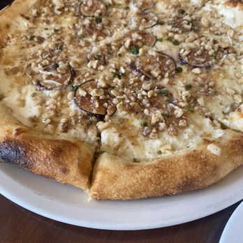 TREVI 5 - Updated December 2025 - 191 Photos & 114 Reviews - 100 Hotel ...