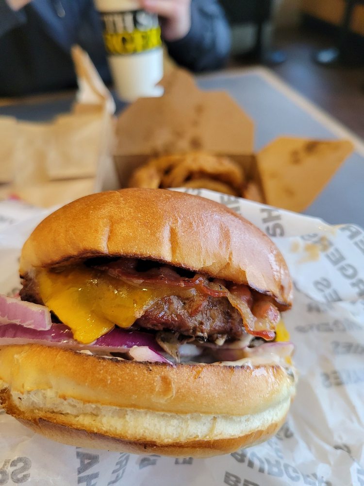 SOUTH ST. BURGER - Updated August 2025 - 126 Photos & 48 Reviews - 169 ...