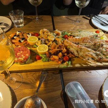 MOLO - Updated February 2025 - 229 Photos & 158 Reviews - 251 Shipyard ...