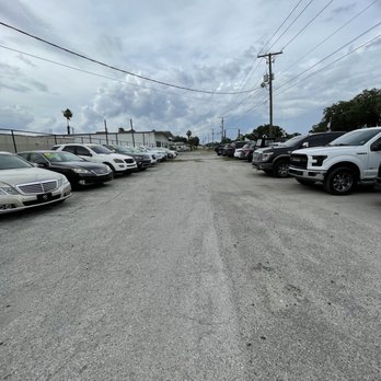 LEE AUTO GROUP - Updated January 2026 - 67 Photos & 30 Reviews - 4027 S ...