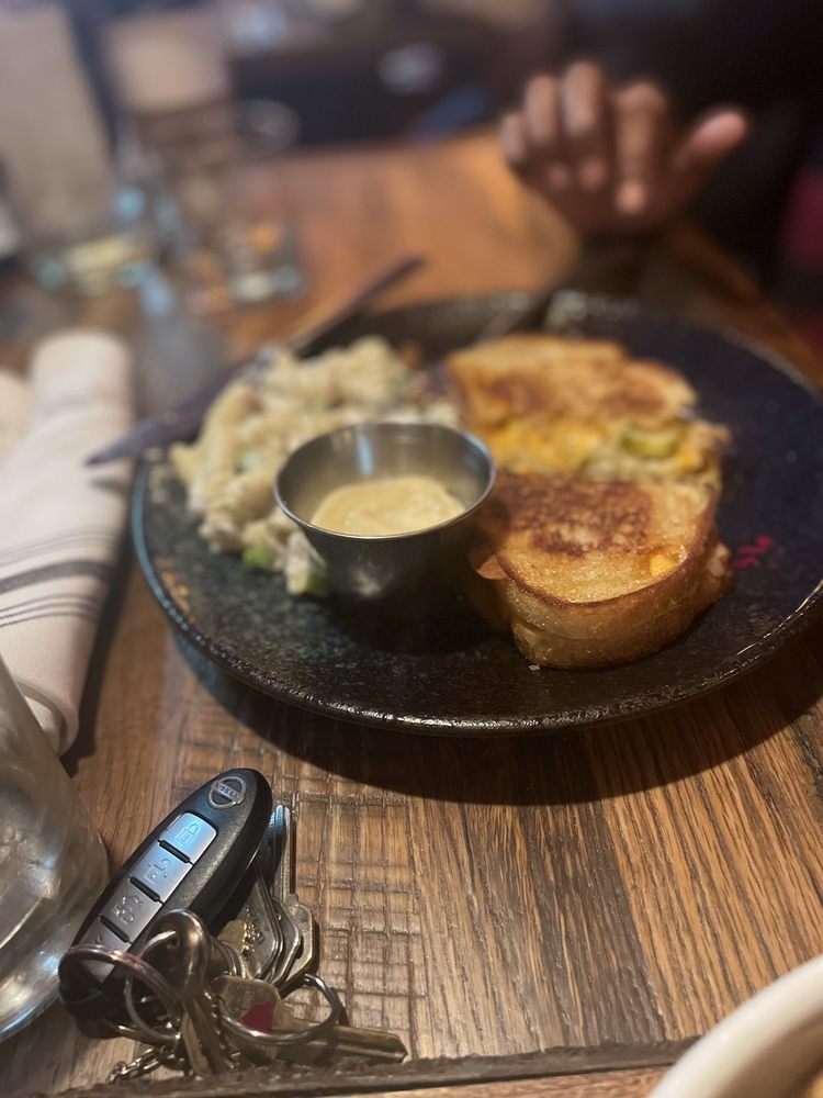 THE ABBEY ON BUTLER STREET - 597 Photos & 542 Reviews - 4635 Butler St ...