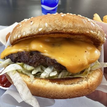 CALI BURGER - Updated December 2025 - 63 Photos & 63 Reviews - 3415 ...