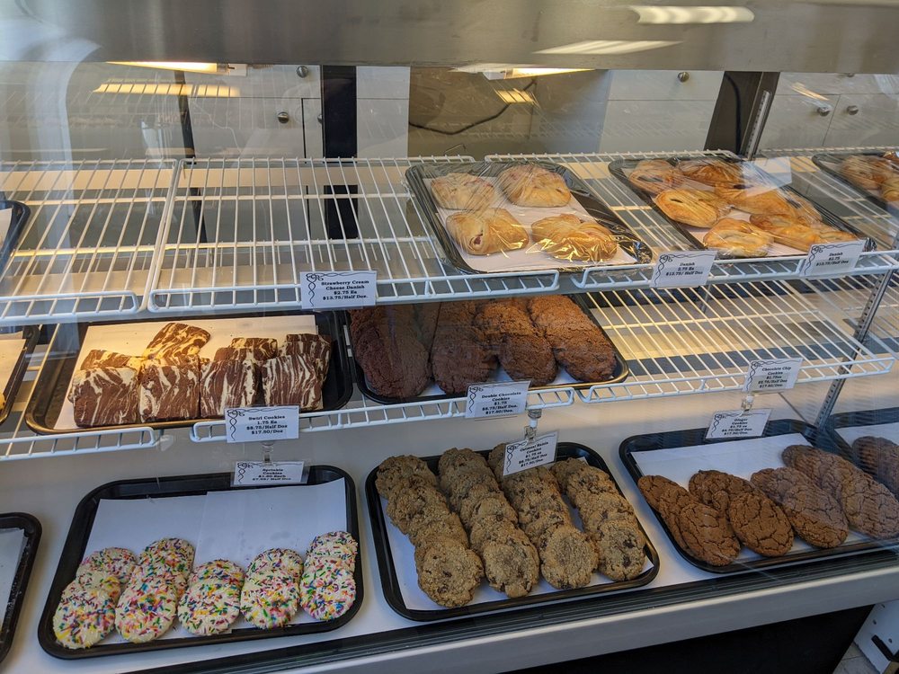 VIENNA BAKERY - Updated January 2026 - 18 Photos & 12 Reviews - 10207 ...