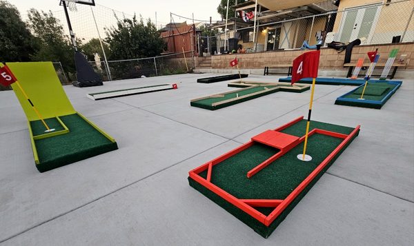 LEVEL UP MOBILE MINI GOLF - Updated August 2025 - 29 Photos - Riverside ...