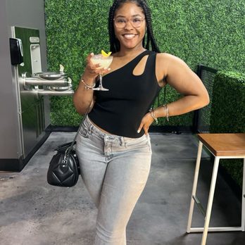 PAINTED PICKLE - Updated May 2025 - 123 Photos & 36 Reviews - 279 ...