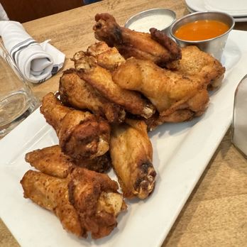 KIN WINDSOR - Updated February 2025 - 865 Photos & 870 Reviews - 740 ...