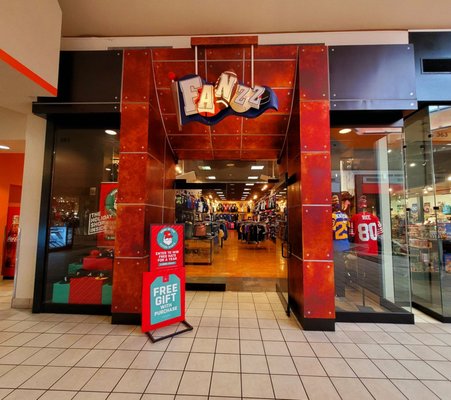 FANZZ SPORTS APPAREL - Updated August 2025 - 11 Photos & 17 Reviews ...