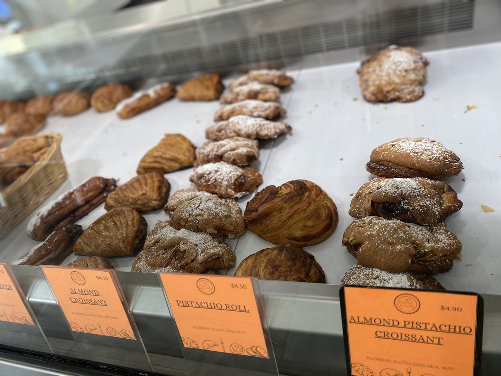 PASCAL & CATHY BAKERY - 196 Photos & 100 Reviews - 998 N Federal Hwy ...