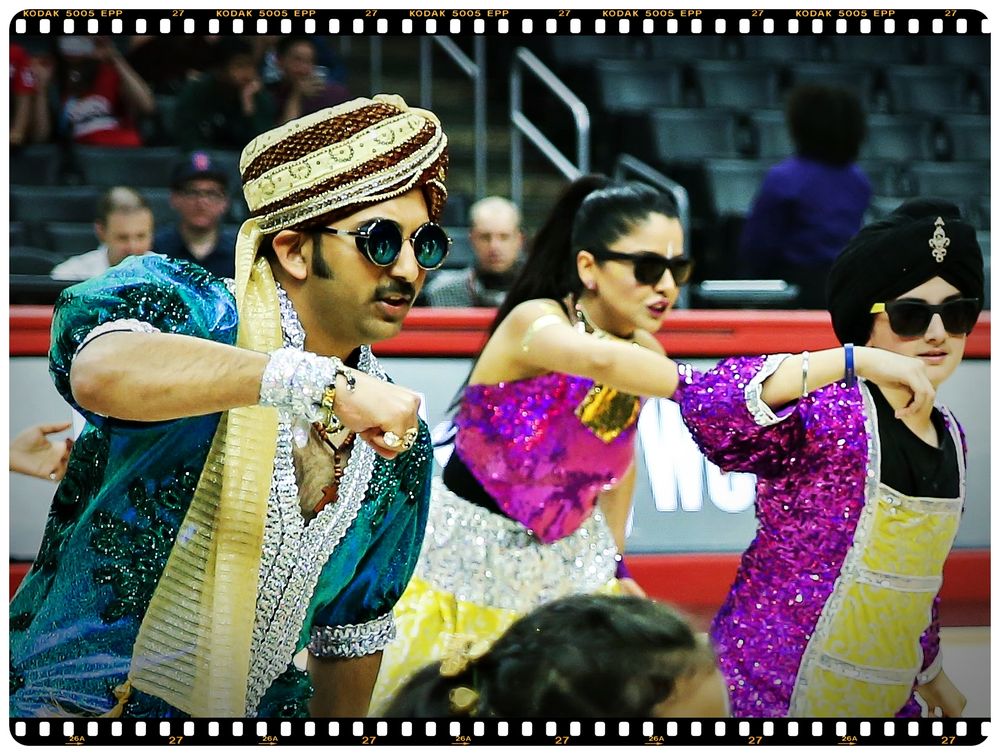 MASTER SHARRON’S BOLLYWOOD DANCE SCHOOL - 2320 Teller Rd, Thousand Oaks ...