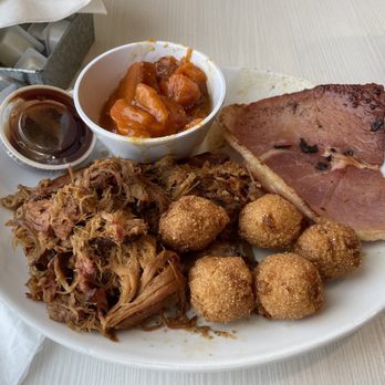 VIRGINIA DINER - Updated May 2025 - 410 Photos & 386 Reviews - 408 N ...