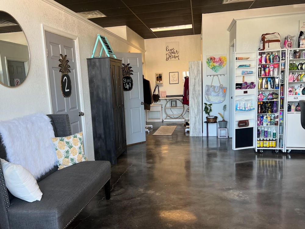 GOLDEN GLOW TANNING - Updated September 2025 - Request an Appointment ...