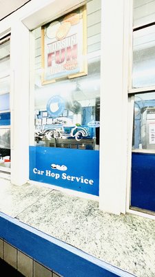 H & W DRIVE IN - Updated February 2025 - 196 Photos & 521 Reviews - 121 ...