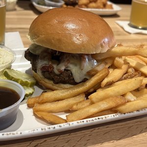 THE ASSEMBLY AMERICAN BAR & CAFE - 275 Photos & 453 Reviews - 2570 W ...