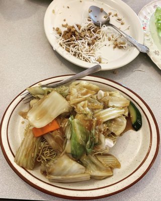 HILO RICE NOODLE SOUP RESTAURANT - 163 Photos & 137 Reviews - 1990 ...