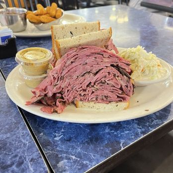 HAROLD’S NEW YORK DELI - Updated December 2024 - 2001 Photos & 1358 ...