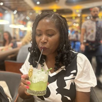 HAPPY RESTAURANT - Updated December 2025 - 111 Photos & 38 Reviews - 25 ...