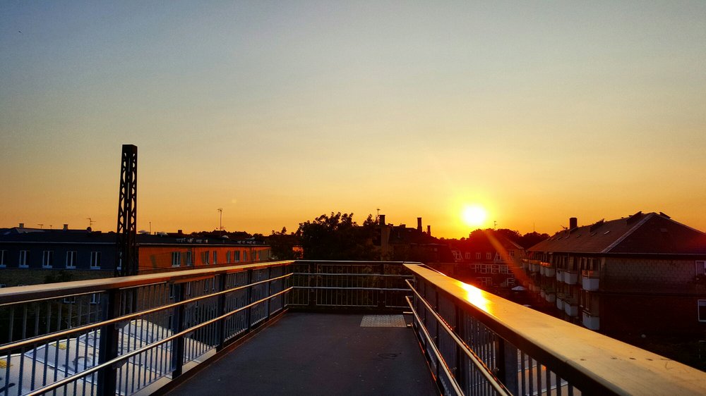 HELLERUP STATION - Updated October 2025 - Ryvangs Alle 79 C, Hellerup ...