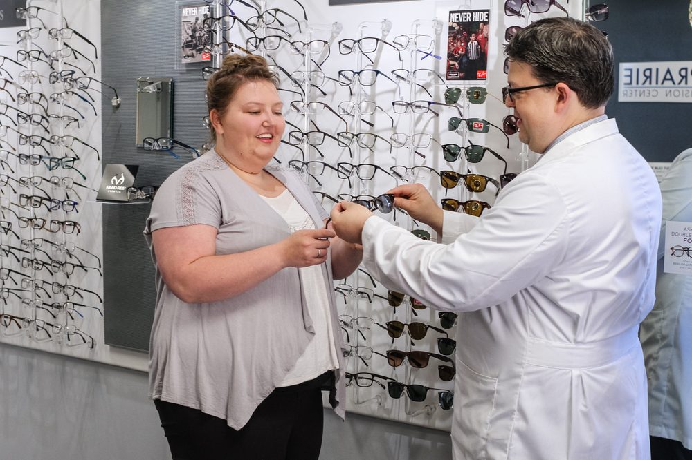 PRAIRIE VISION CENTER - MOORHEAD - Updated July 2025 - 19 Photos - 202 ...