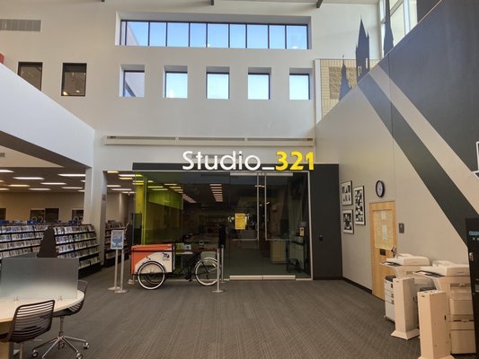 WAUKESHA PUBLIC LIBRARY - Updated November 2025 - 68 Photos - 321 ...