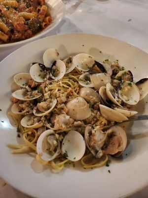 CIAO BABY - 158 Photos & 268 Reviews - 232 E Main St, Barrington ...